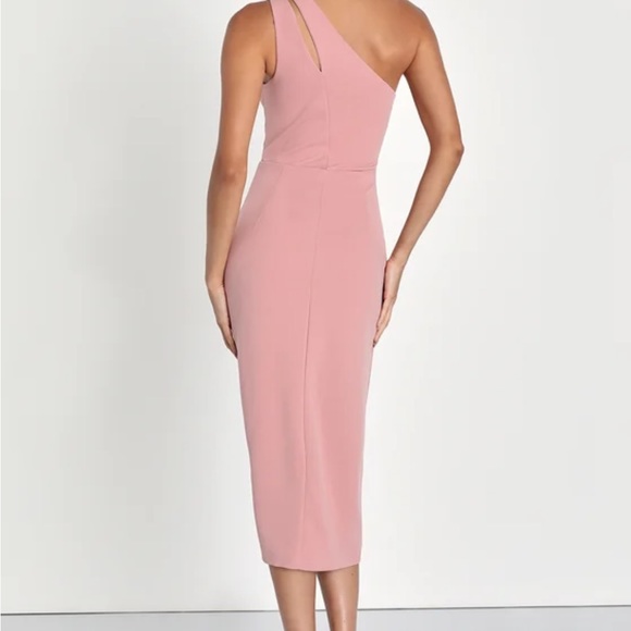 Lulus Dresses Nwt Cocktail Club Blush Pink Oneshoulder Midi Dress